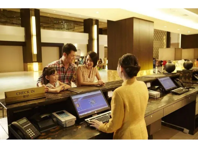 5 Benefits Of Hotel Reception Desk Software To Check Out